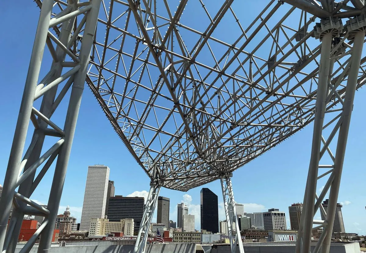 The National WWII Museum Iconic Element - Bosworth Steel